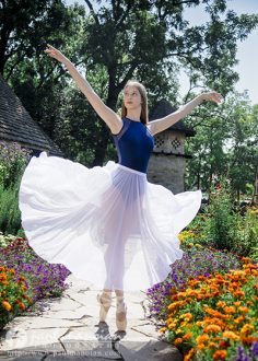 Ballet Senior Pictures Photographer - Paul Manoian Photography
