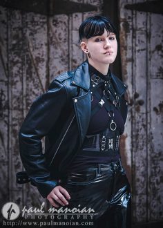 Goth Senior Pictures in Detroit - Paul Manoian Photography