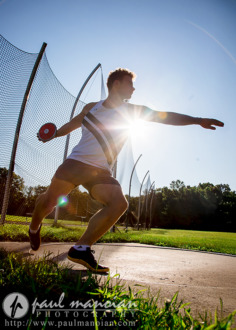 Northville Senior Pictures for a Discus Thrower